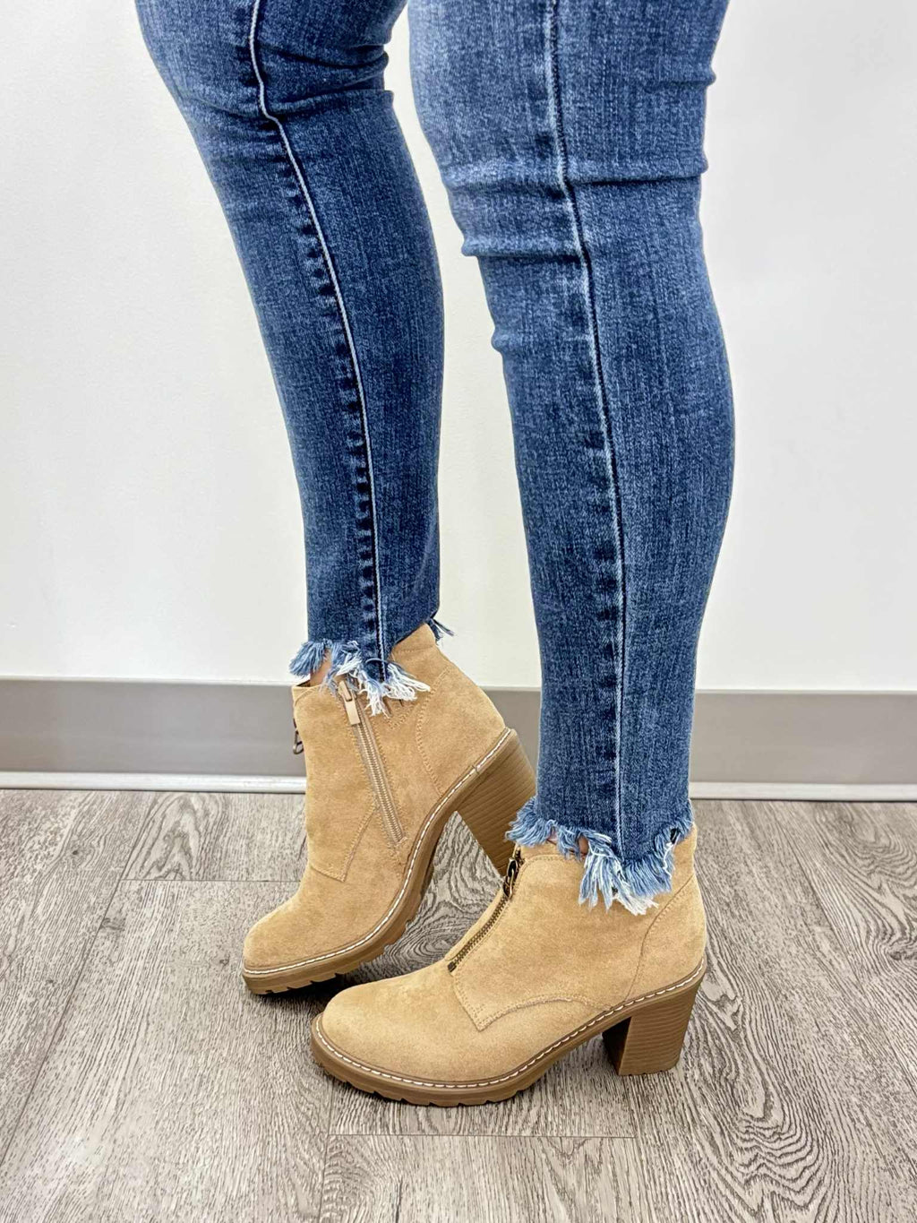 Graham Cracker Faux Suede Boots – Bray and Em Boutique